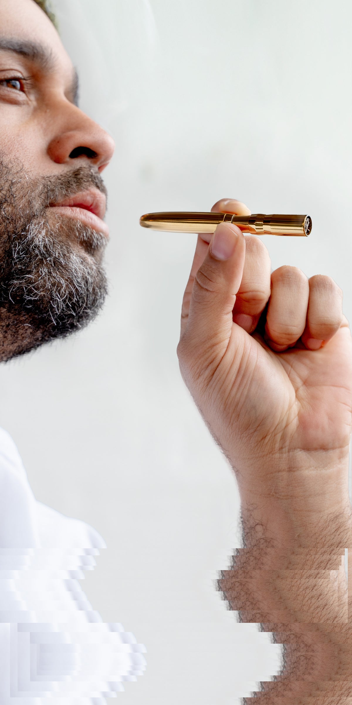 Modern Bong & Handpipe - Premium Smoking Essentials - Heir