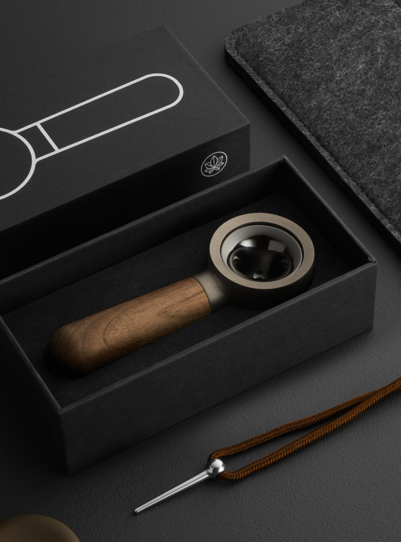 Handpipe - Next Generation Spoon Pipe - Heir